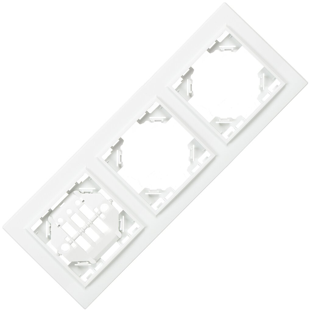 Рамка трехместная EKF ERM-G-303-10 горизонтальная, белая в Москве: цены, фото, отзывы - купить в ...